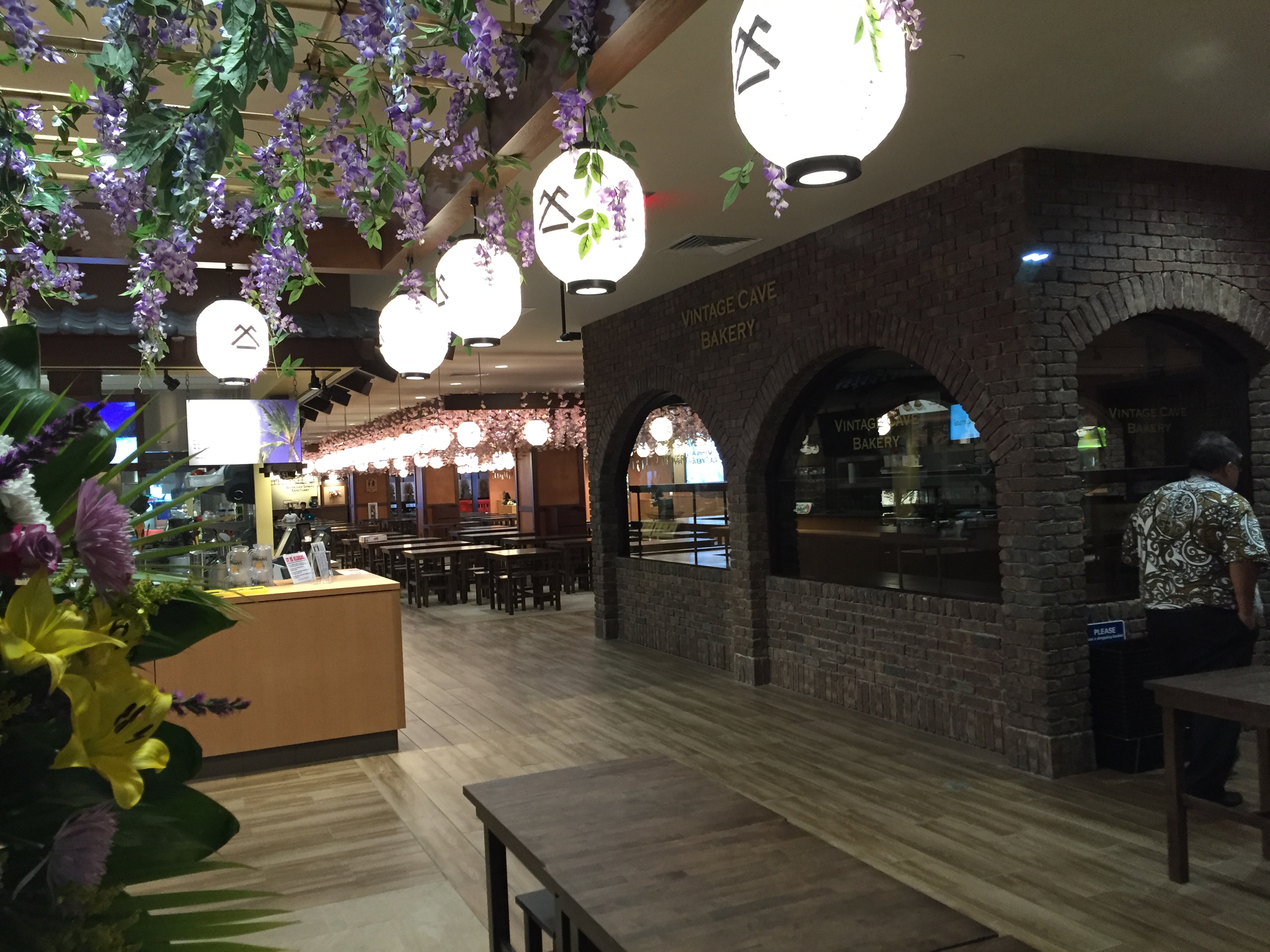 Shirokiya Opens on the Morrow - Pulpconnection
